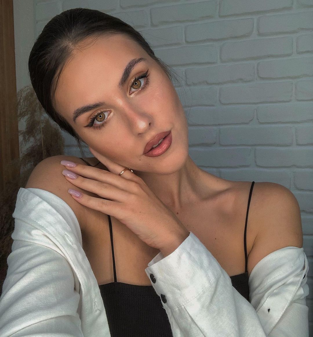 How To Do A Soft Natural Glam Makeup Look – Alwayslookstylish